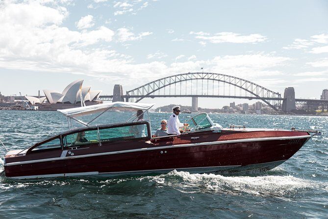 Private 2 Hour Icons and Highlights Cruise of Sydney Harbour - A Closer Look at the Experience