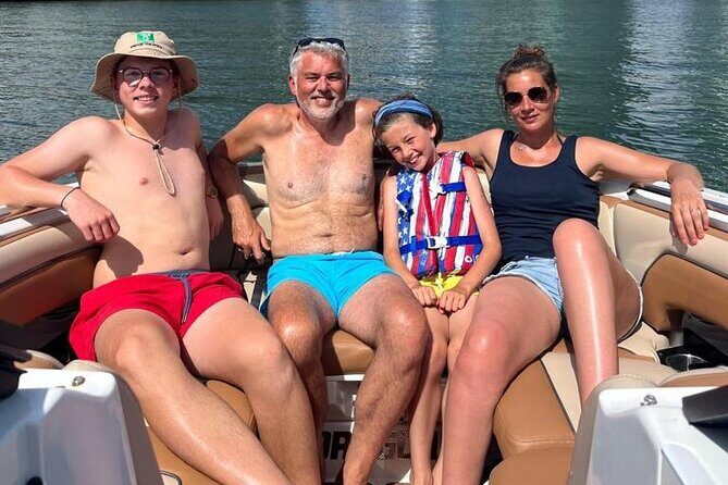Private 2-Hour Miami Boat Tour - Exploring Miami from the Water: An Overview