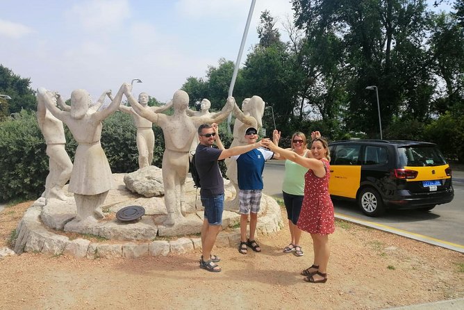 Private 2 Hours Sightseeing Tour in Barcelona - FAQ