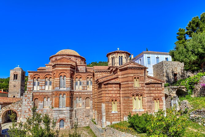 Private 2Days Trip to Delphi, Arachova Hosios Loukas & Thermopylae Tour - FAQs