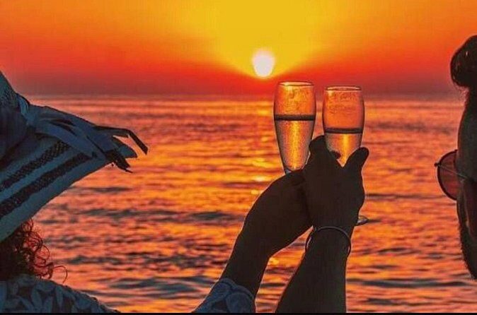 Private 2Hour Champagne Scenic Sunset cruise - Who Will Appreciate This Cruise?