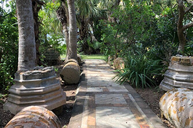 Private 3.5 Hour East End Excursion in St. George - The Sum Up