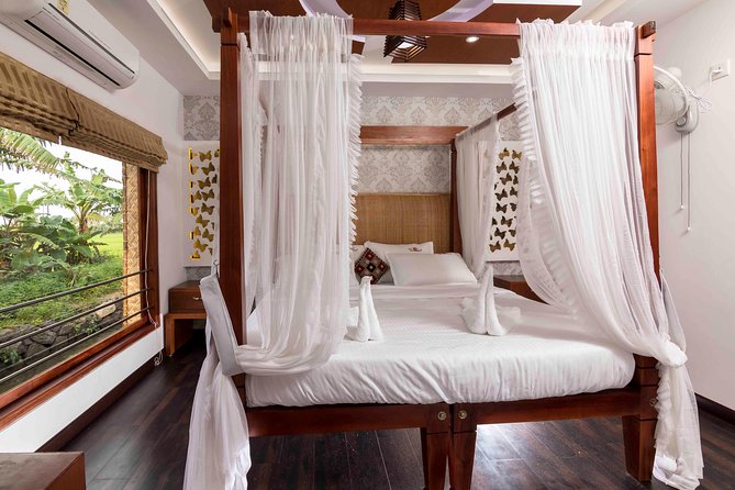 Private 3 Bedroom Luxury Houseboat Trip in Alleppy Backwaters - The Itinerary: What to Expect at Each Stop