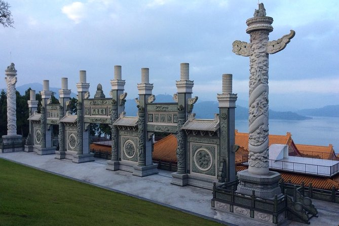 Private 3-Day Tour to Sun Moon Lake and Alishan - What the Reviews Say