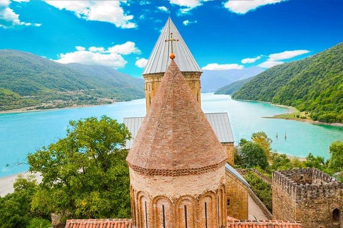 Private 3-Day Tours & Transfers From Tbilisi to Top Georgia Spots - Discovering Kakhetis Wine Country