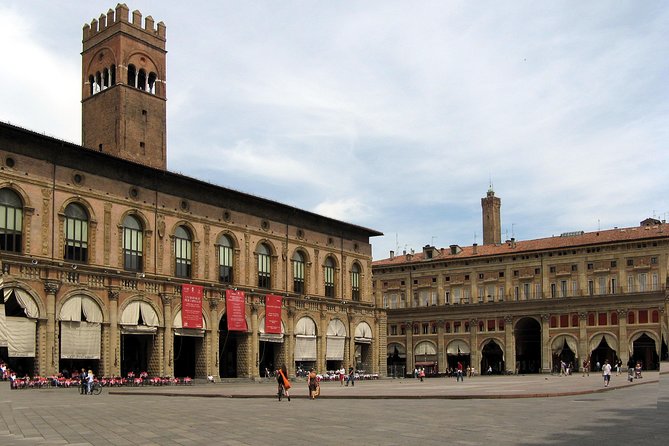 Private 3-hour Walking Tour of Bologna with private official tour guide - Authentic Experiences and Traveler Insights