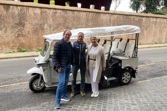 Private: 3 hours ETuk Tour in Rome - The Sum Up