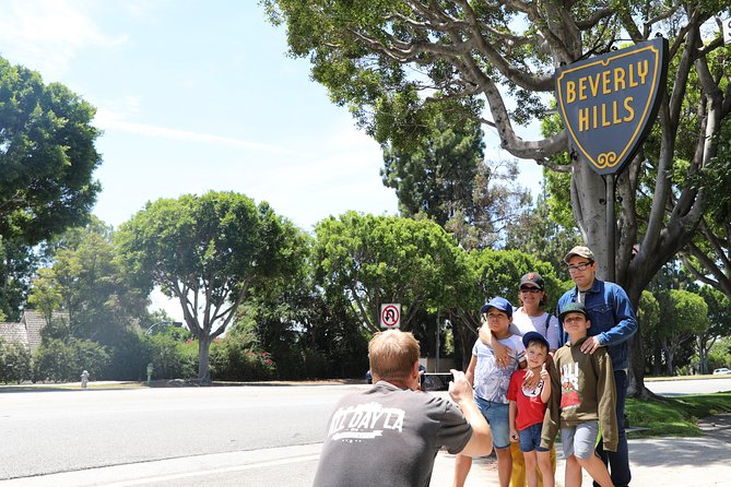 Private 3 Hours Los Angeles Tour - Accessibility and Participation
