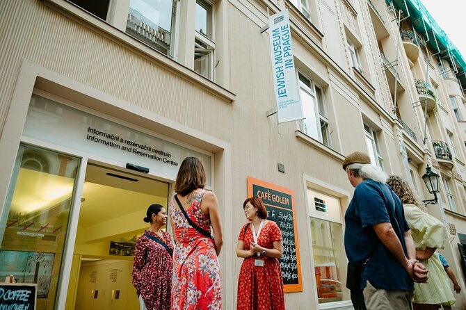 PRIVATE: 3h Stories of Prague Jewish Quarter Tour, Drink Included - Traveler Experiences