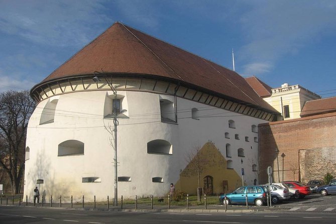 Private 4-Day Tour in Transylvania from Bucharest Hotel Pick-up and Drop off - Practical Details and Considerations