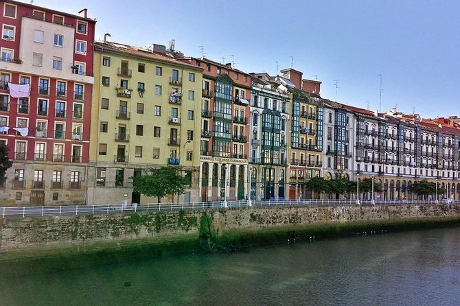 Private 4-hour City Tour of Bilbao with Hotel or Cruise Port pick-up - Modern Bilbao: Guggenheim and Architectural Marvels