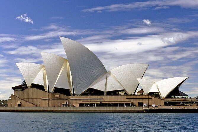 Private 4-hour city tour of Sydney with Hotel pick up and drop off - Who Will Get the Most Value?
