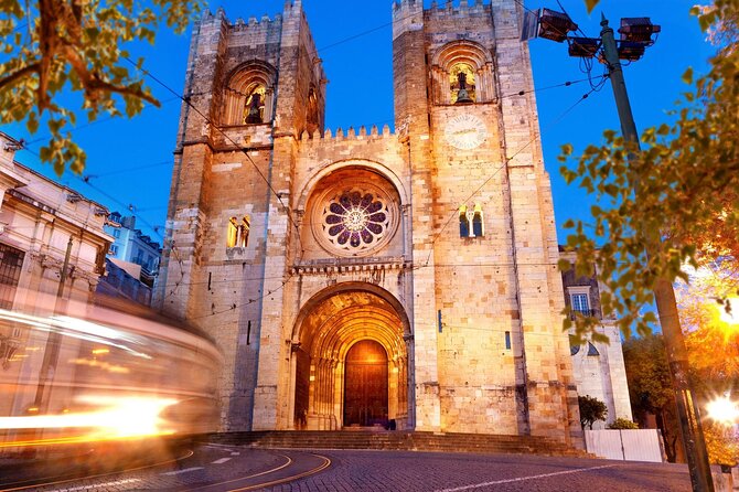 Private 4-Hour Lisbon City Highlights Tour by Tuktuk - Flexible Departure Options