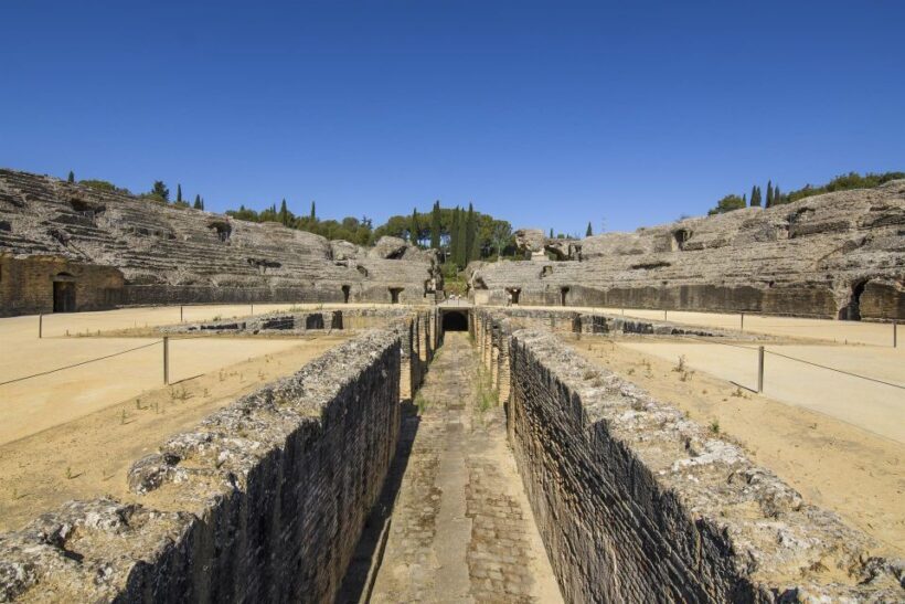 Private 4-hour Tour of Italica with Hotel pick up - Key Points
