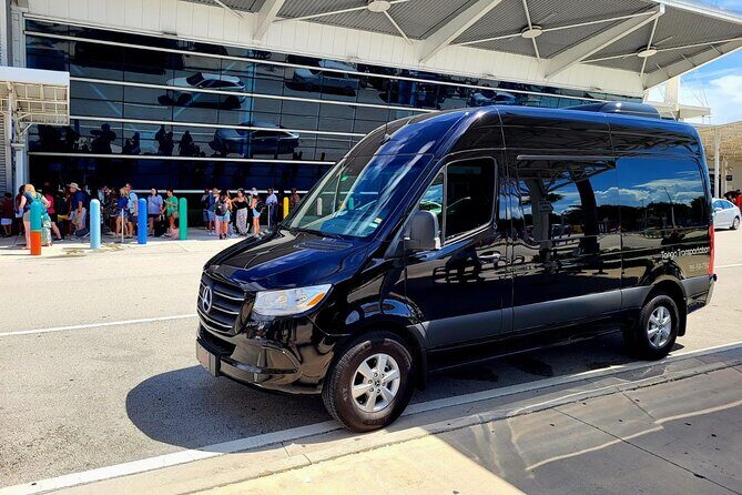 Private 4-Hour Transportation Service in Miami. 10 pax. - Who Is This Service Best For?