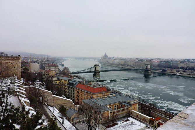 Private 4-hour Walking Tour of Budapest with official tour guide - A Closer Look at the Tour Itinerary
