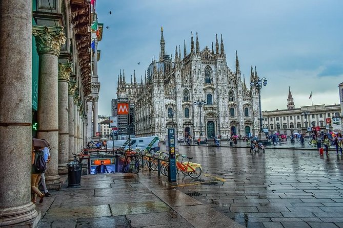 Private 4-Hour Walking Tour of Milan with private official tour guide - FAQ