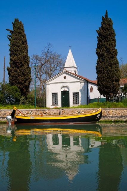 Private 4 hours North Lagoon: Traditional Venetian Boat Tour - A Close-up Look at the Venetian Lagoon by Private Boat
