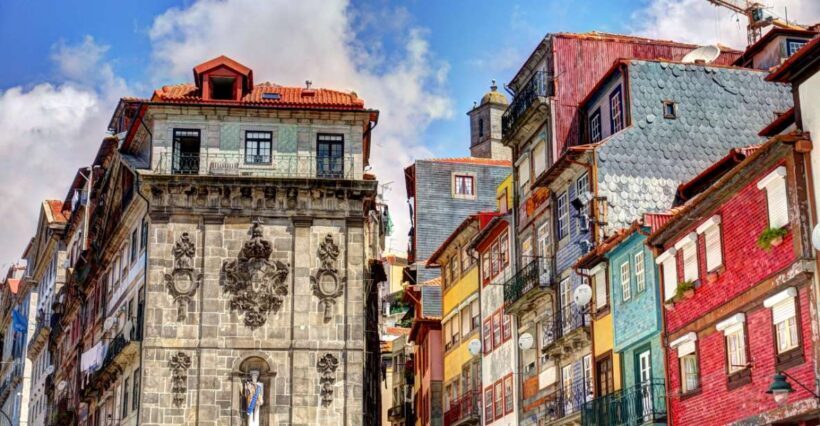 Private 4 hours tour of the "Main Monuments" in Oporto - FAQs