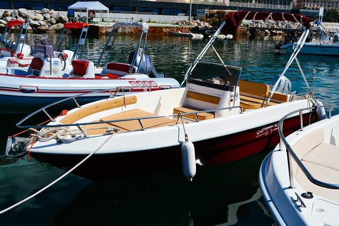 Private 40hp Boat Tour of the Amalfi Coast and Positano - Exploring the Charming Town of Positano
