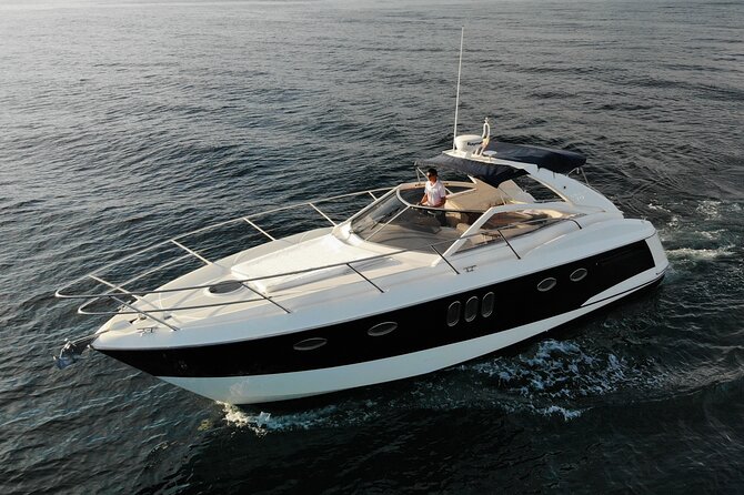 Private 4h Half-Day Luxury Boat Trip from Puerto Banus, Marbella - The Sum Up