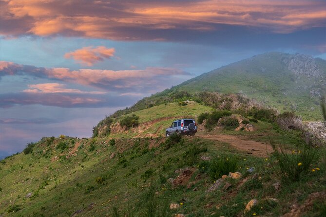 Private 4x4 Jeep Half Day - Picturesque Peaks, Vineyards, Skywalk - Customer Experiences and Testimonials