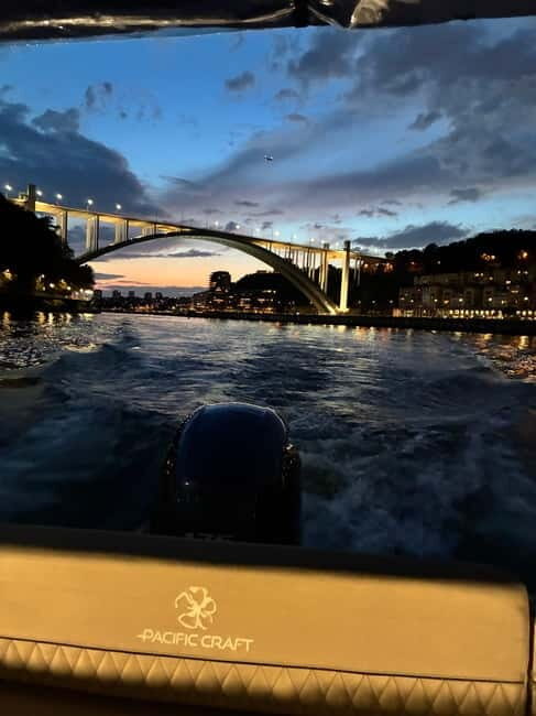 Private 6 Bridges Cruise in Porto with Optional Sunset - FAQs