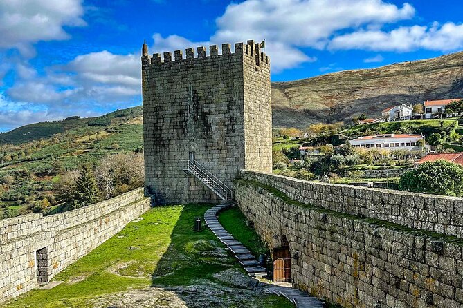 Private 6-hour Jeep Tour Serra da Estrela - The Sum Up