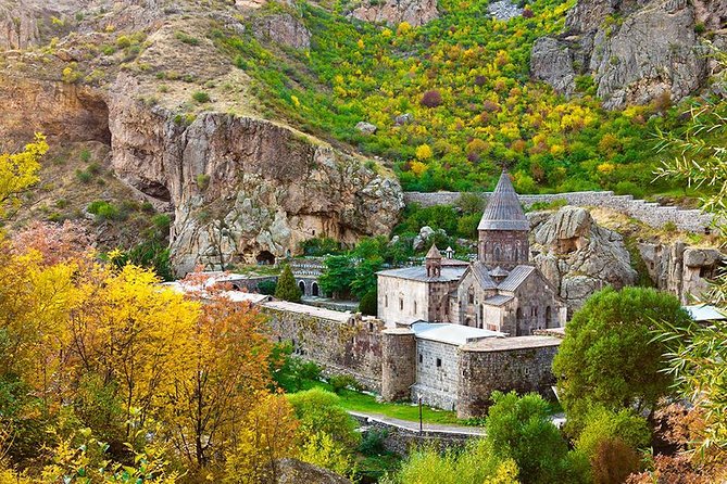 Private 7-8-Hour Khor Virap, Garni Temple & Geghard Monastery Trip From Yerevan - Itinerary Highlights