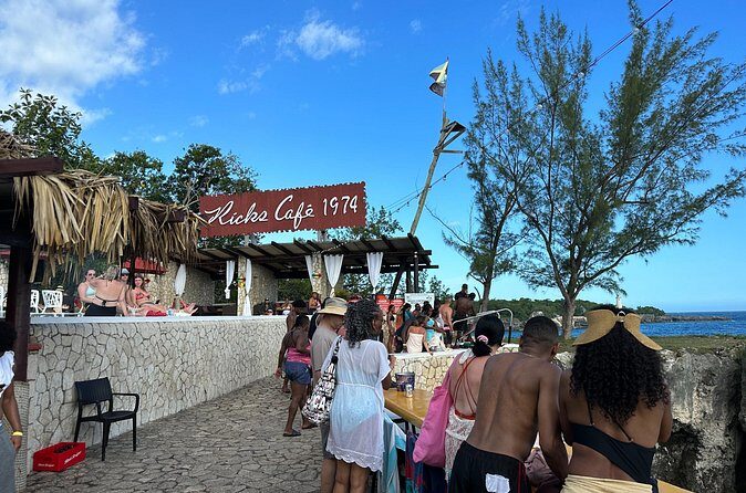 Private 7 Miles Negril Beach and Ricks Cafe tour - Who Would Love This Tour?
