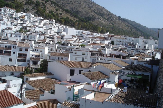 Private 8-hour Tour to Mijas Marbella and Puerto Banús from Malaga - Who Is This Tour Best For?