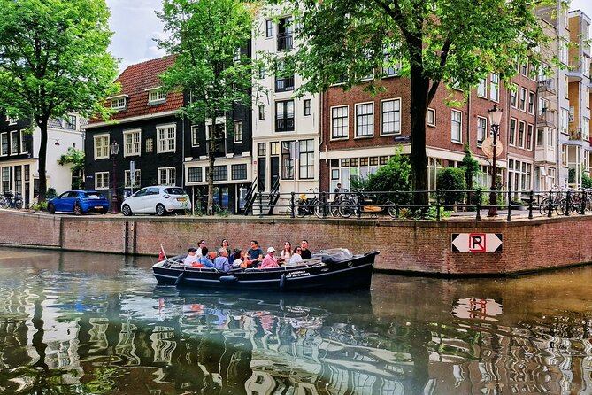 Private 90 Minute Amsterdam Old City Canal Cruise - Traveler Reviews and Feedback