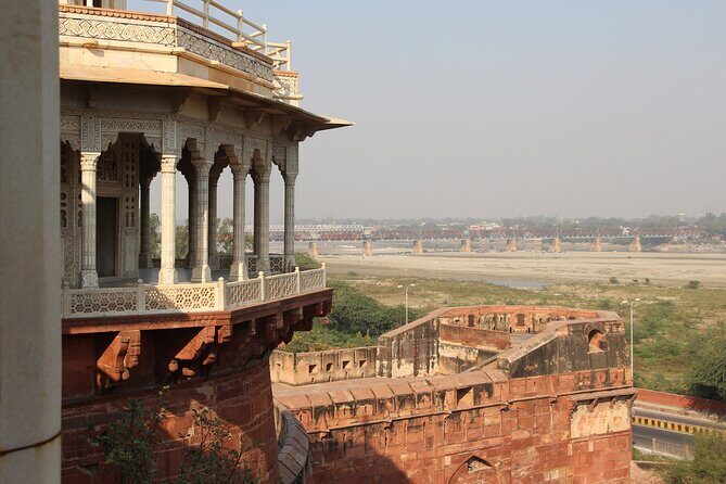 Private Agra Local Sightseeing Tour with Sunrise view of Tajmahal - FAQs