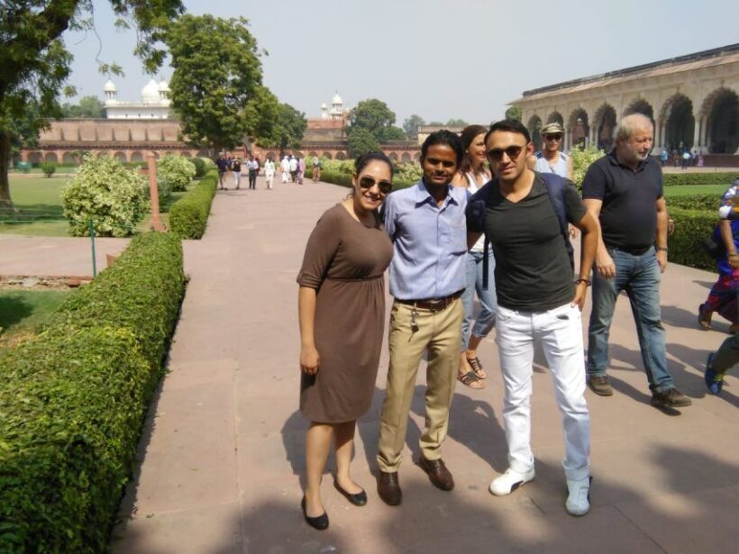 Private Agra Taj Mahal Day Tour by Express Train with Lunch - Who Should Book This Tour