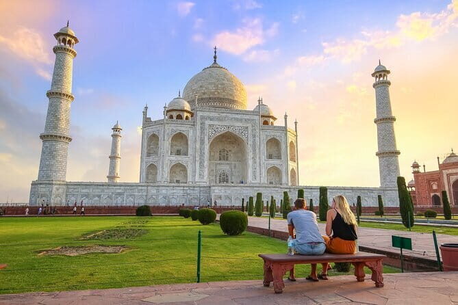 Private Agra Tour by Gatimaan Train visit Taj Mahal and Agra Fort from Delhi - The Journey Back to Delhi