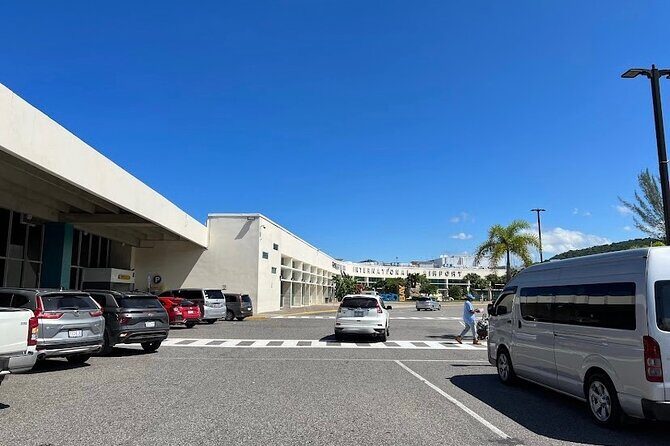 Private Airport Pickup and drop off in Jamaica - Who Should Consider This Service?