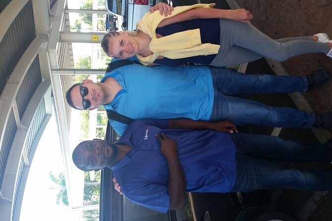 PRIVATE AirPort Transfer - The Meet and Greet Experience