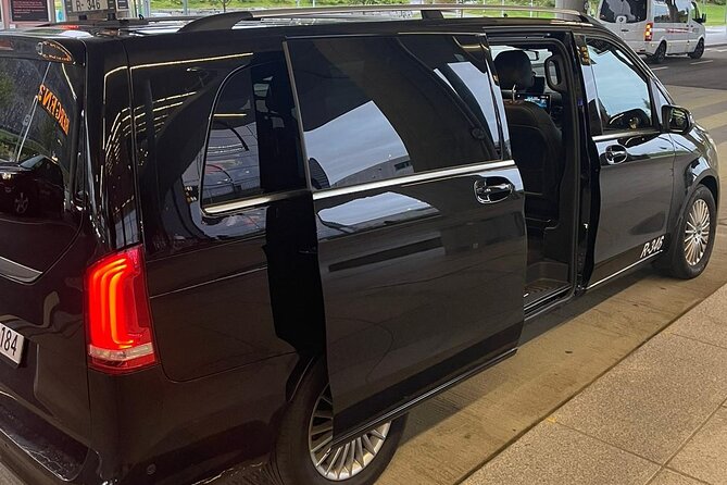 Private Airport Transfer From Bergen Airport or Hotels in Bergen - Inclusions and Amenities