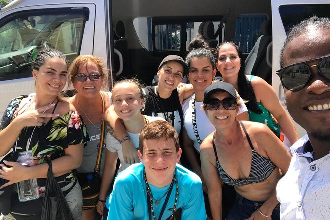 Private Airport transfer from Montego Bay to Ocho rios - Key Points