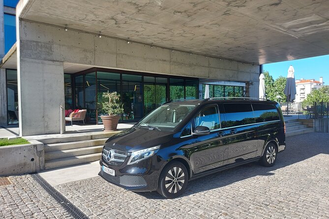 Private Airport Transfer from Porto to Vigo - FAQ