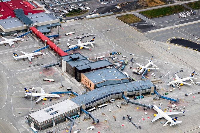 Private Airport Transfer from Reykjavik to Keflavik Int. Airport - What to Expect from Your Transfer