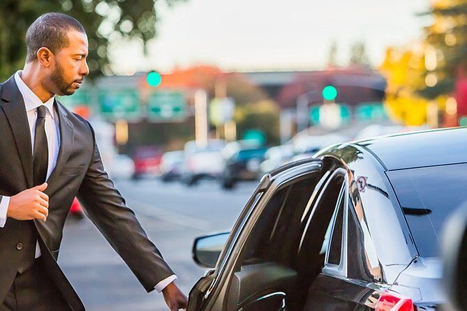 Private Airport Transfer from SFO To Carmel-by-the-Sea. - Key Points