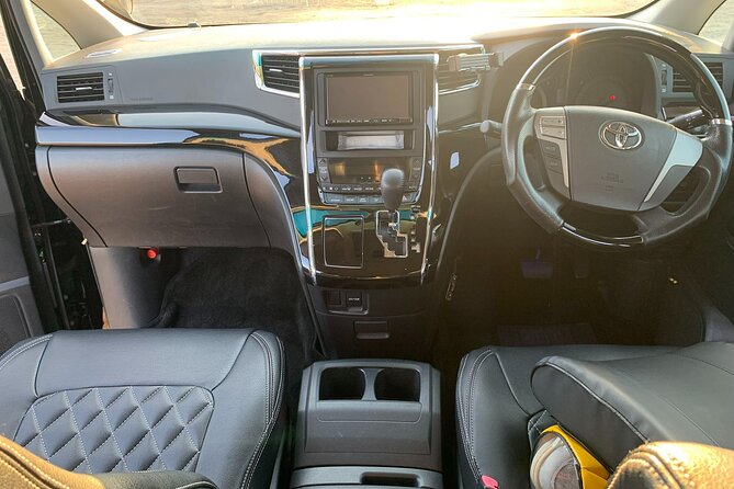 Private Airport Transfer Haneda Airport(HND) to Tokyo City - Vehicle and Amenities