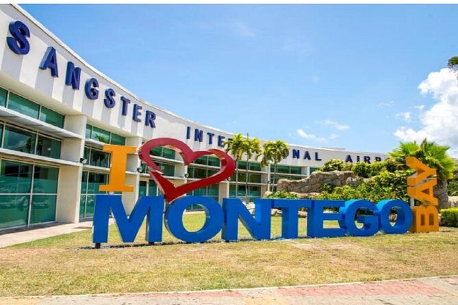 Private Airport Transfer in Montego Bay - An In-Depth Look at the Service
