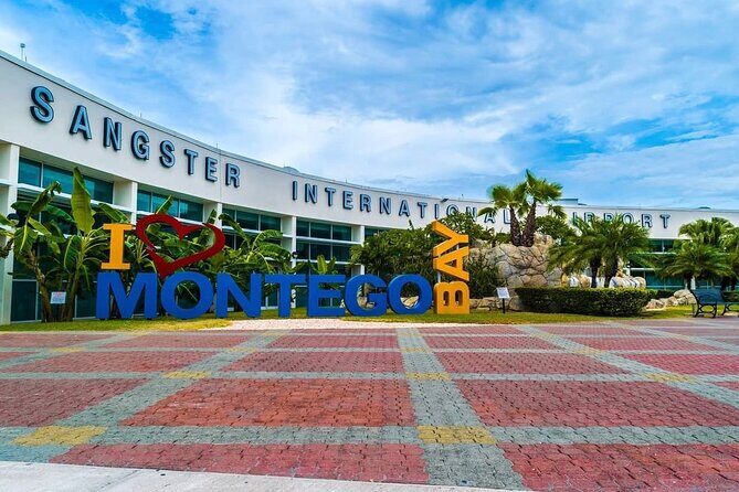 Private airport transfer in montego bay - Key Points