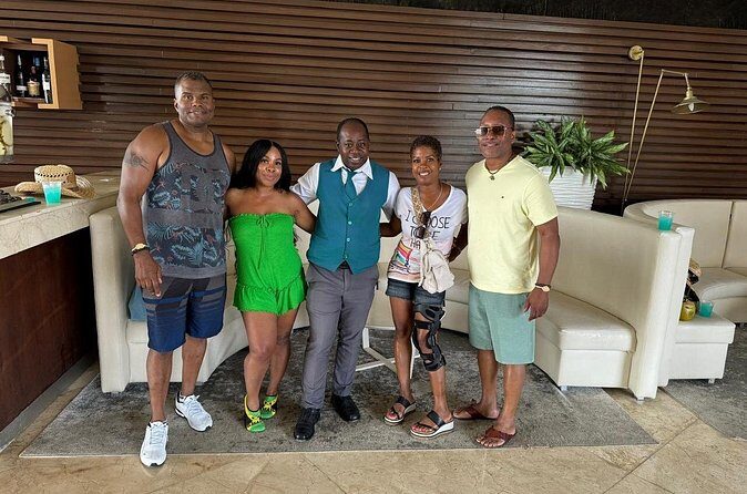 Private Airport Transfer Montego Bay Airport to Negril (One-Way) - The Sum Up