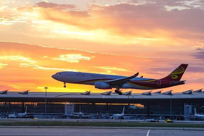 Private Airport Transfer Service: Between PEK Airport and Hotel - Key Points