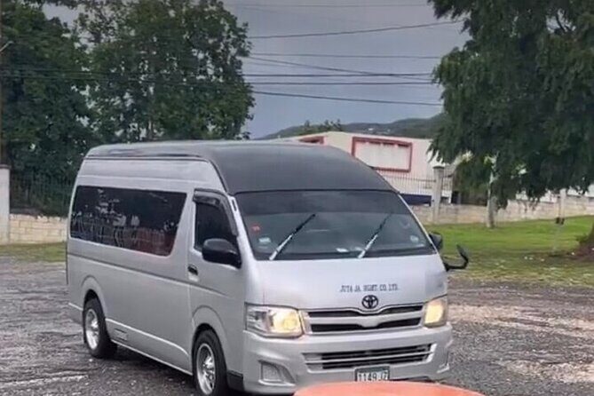 Private Airport Transfer to Hyatt Ziva & Zilara to Jewel Grande - Analyzing the Price and Value