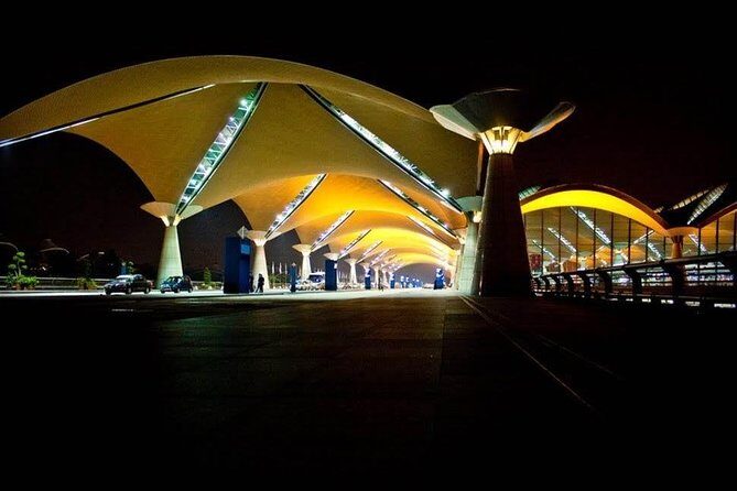 Private Airport Transfer To Kuala-Lumpur Hotel - Key Points