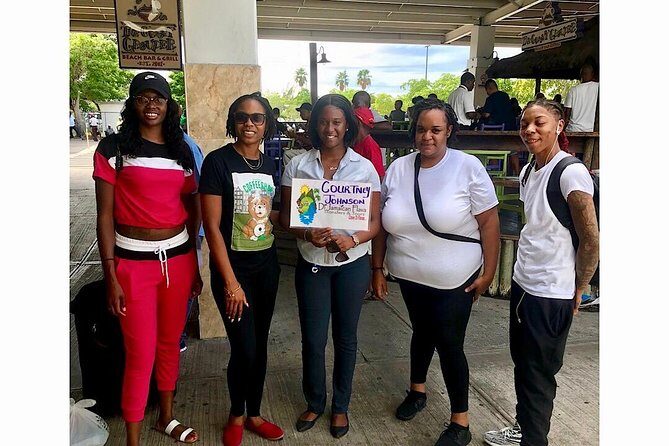 Private Airport Transfer to Lady Hamilton and Grand Palladium - Who Should Book This?